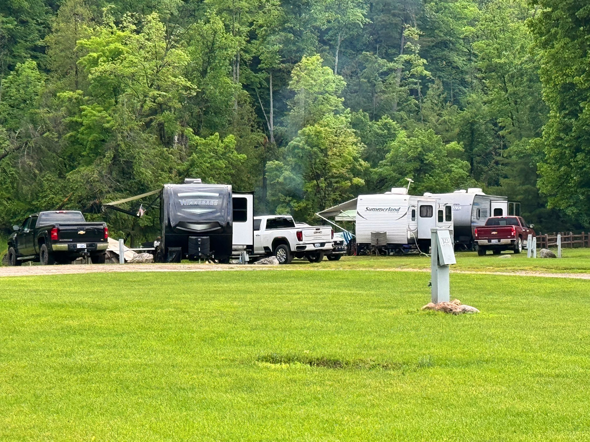 Camping - River View Campground & Canoe Livery - Sterling, MI